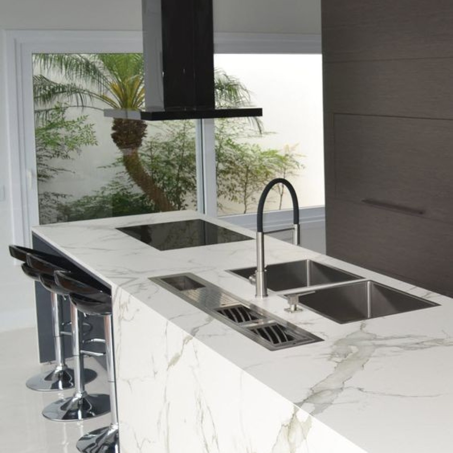 Arvimar - Dekton Aura