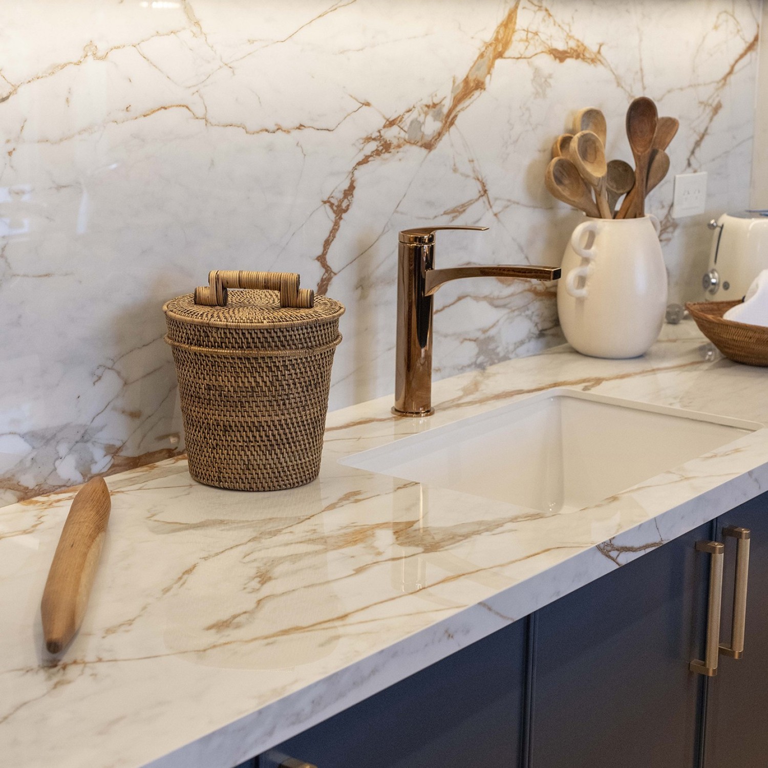 Arvimar - Dekton Awake