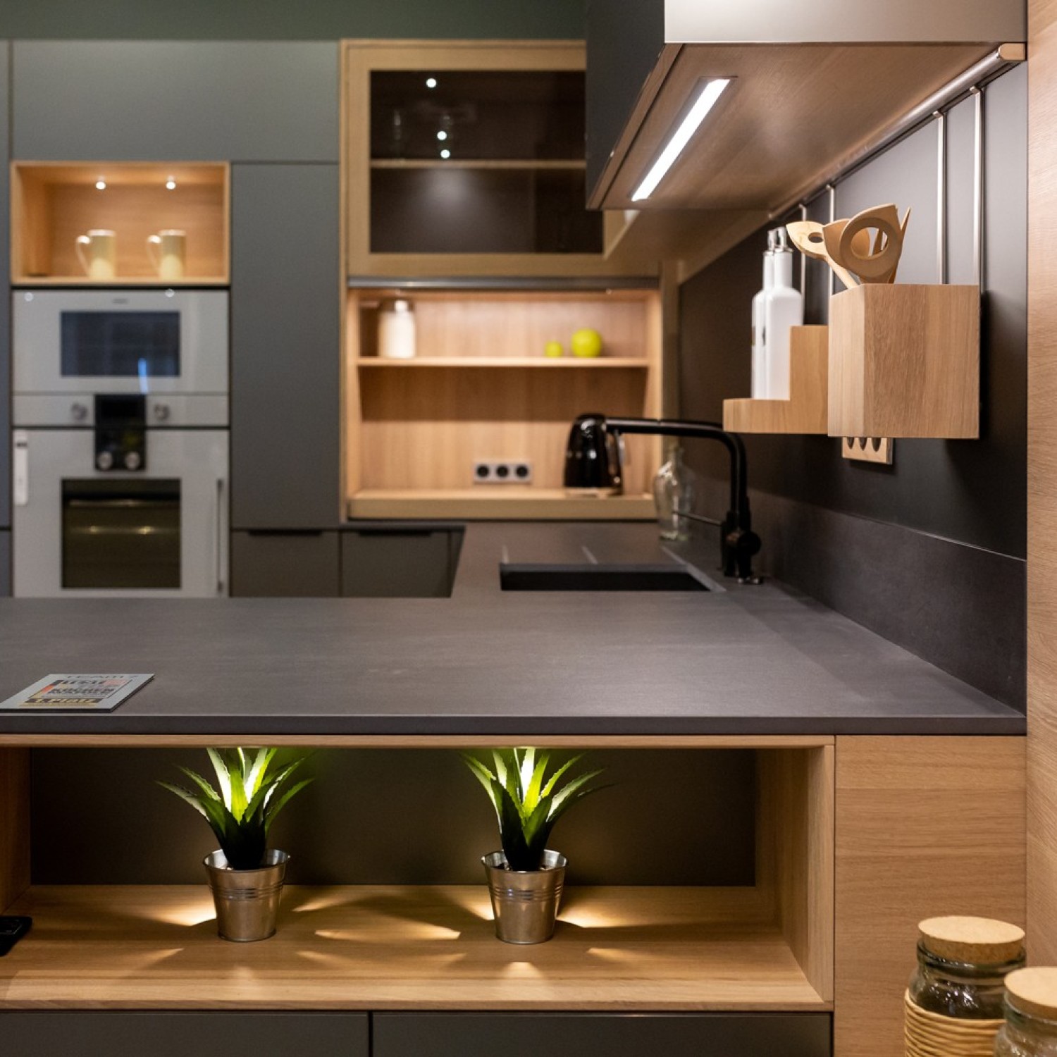 Arvimar - Dekton Bromo