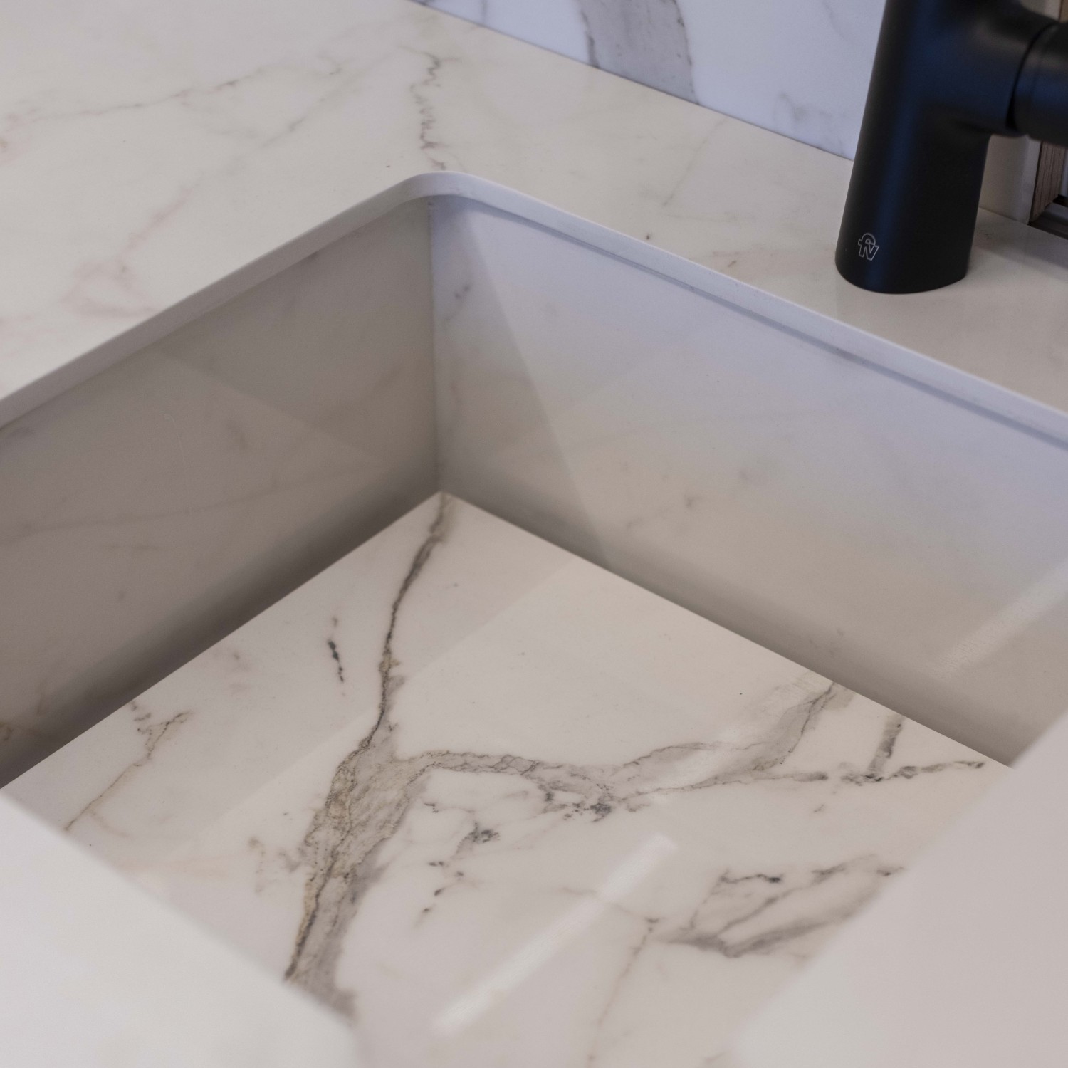 Arvimar - Dekton Vigil